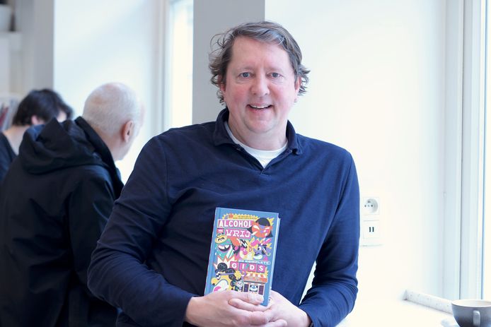 Sommelier Alexander De Beck (49) schrijft gids over de beste ...