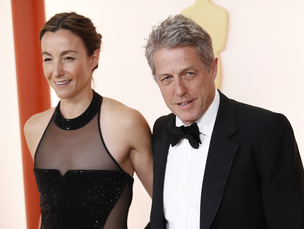 Ashley Graham réagit à son échange gênant avec Hugh Grant aux Oscars ...