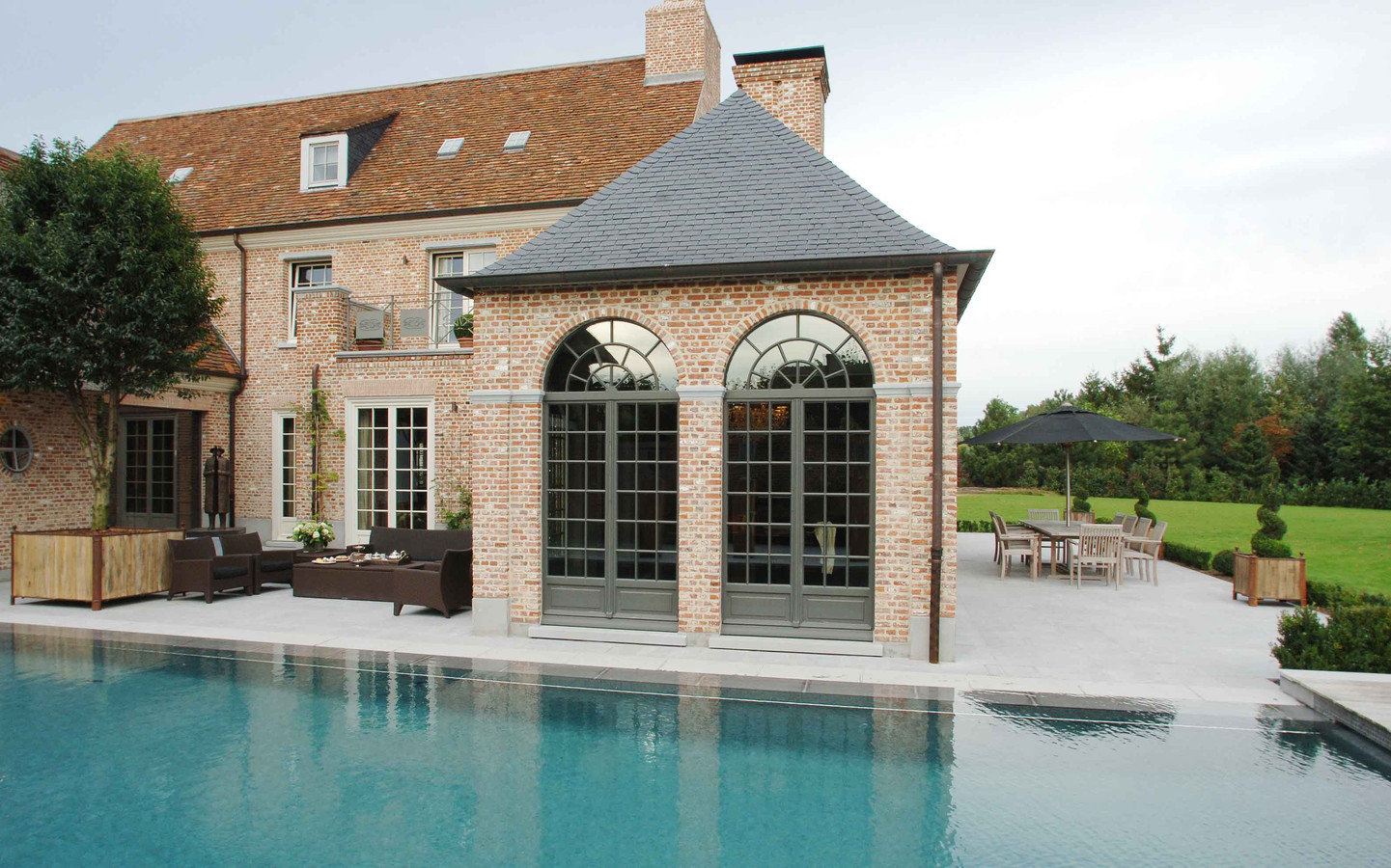 De wereld lag aan haar voeten, maar toen begon de miserie: het straffe ...