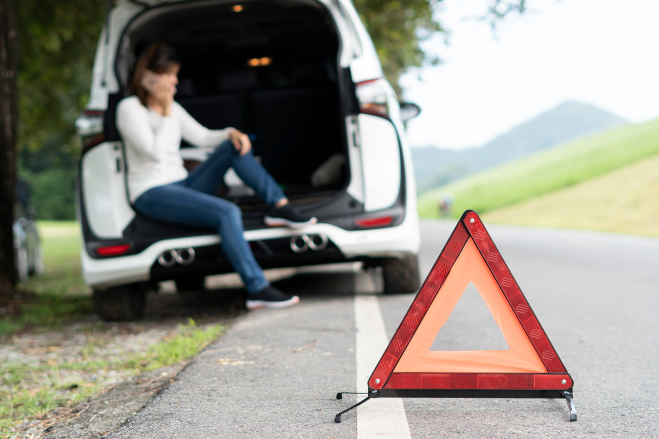 Wat mag wel en niet op de pechstrook? “Wie zich er onrechtmatig begeeft ...