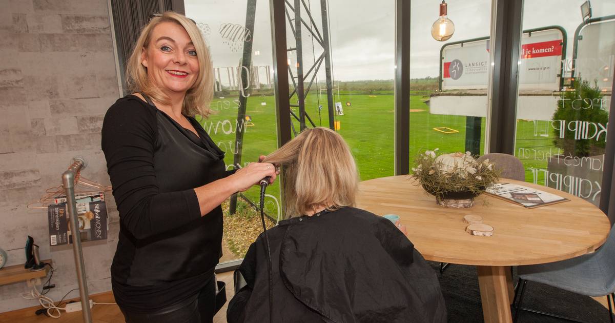 Hole in one met kapsalon op golfbaan in Gouda | Gouda | AD.nl