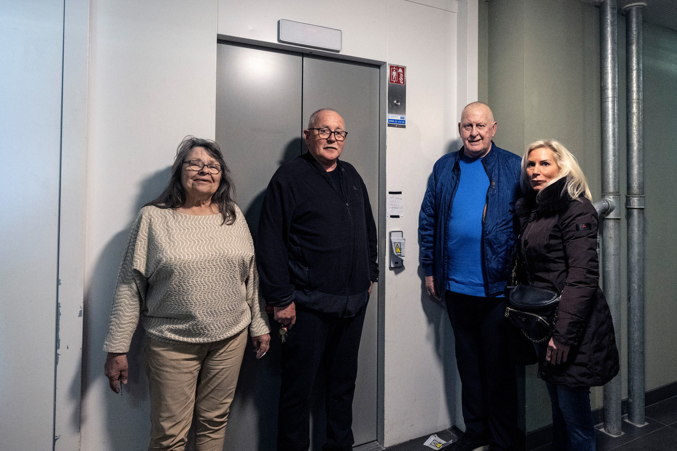 Hartpatiënt Harry moet ruim 120 tredes op en af door al dagen kapotte ...