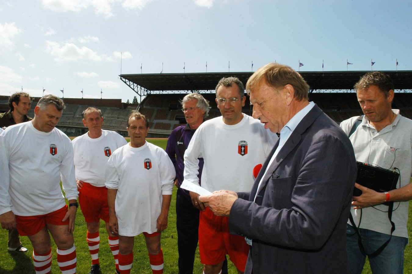Voormalig succescoach Pim van de Meent op 84-jarige leeftijd overleden ...