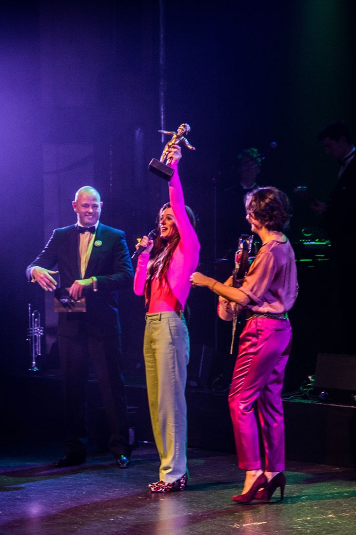 Zangeres Merol wint eerste Dordtse Popprijs | Dordrecht | AD.nl