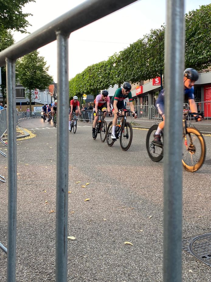 Den Braber leider in Veluweklassement na overwinning in Epe ...