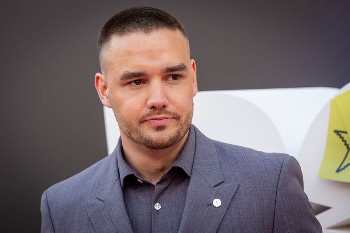 Liam Payne hangt vuile was van One Direction buiten en daar zijn fans ...