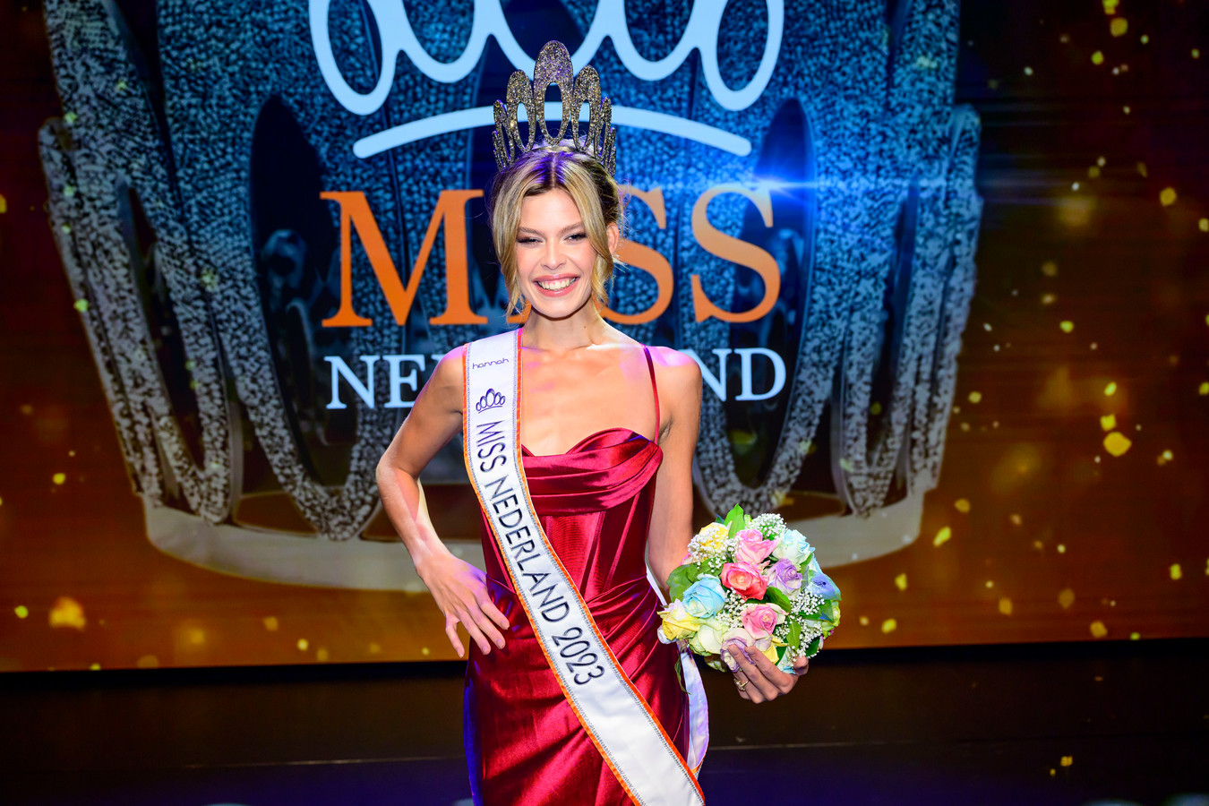 Rikkie Kolle (22) wint als eerste trans vrouw Miss Nederland ... Rikkie Kolle (22) wint als eerste trans vrouw Miss Nederland ...