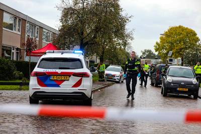 Drie aanhoudingen voor dodelijke schietpartij in Apeldoorn, slachtoffer is 20-jarige man - Oozo.nl