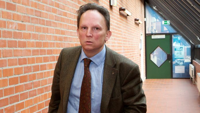 Onderzoeksrechter in zaak-kasteelmoord tijdelijk vervangen | Binnenland ...