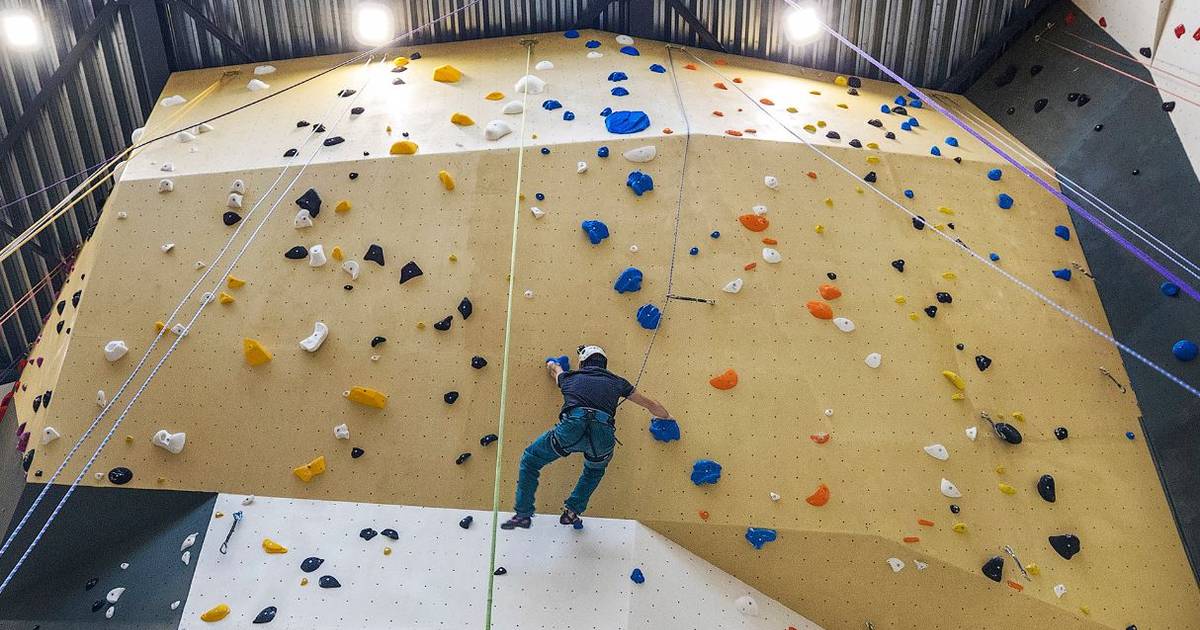 Klimmen in de grootste klimhal van Nederland: durf jij het aan ...