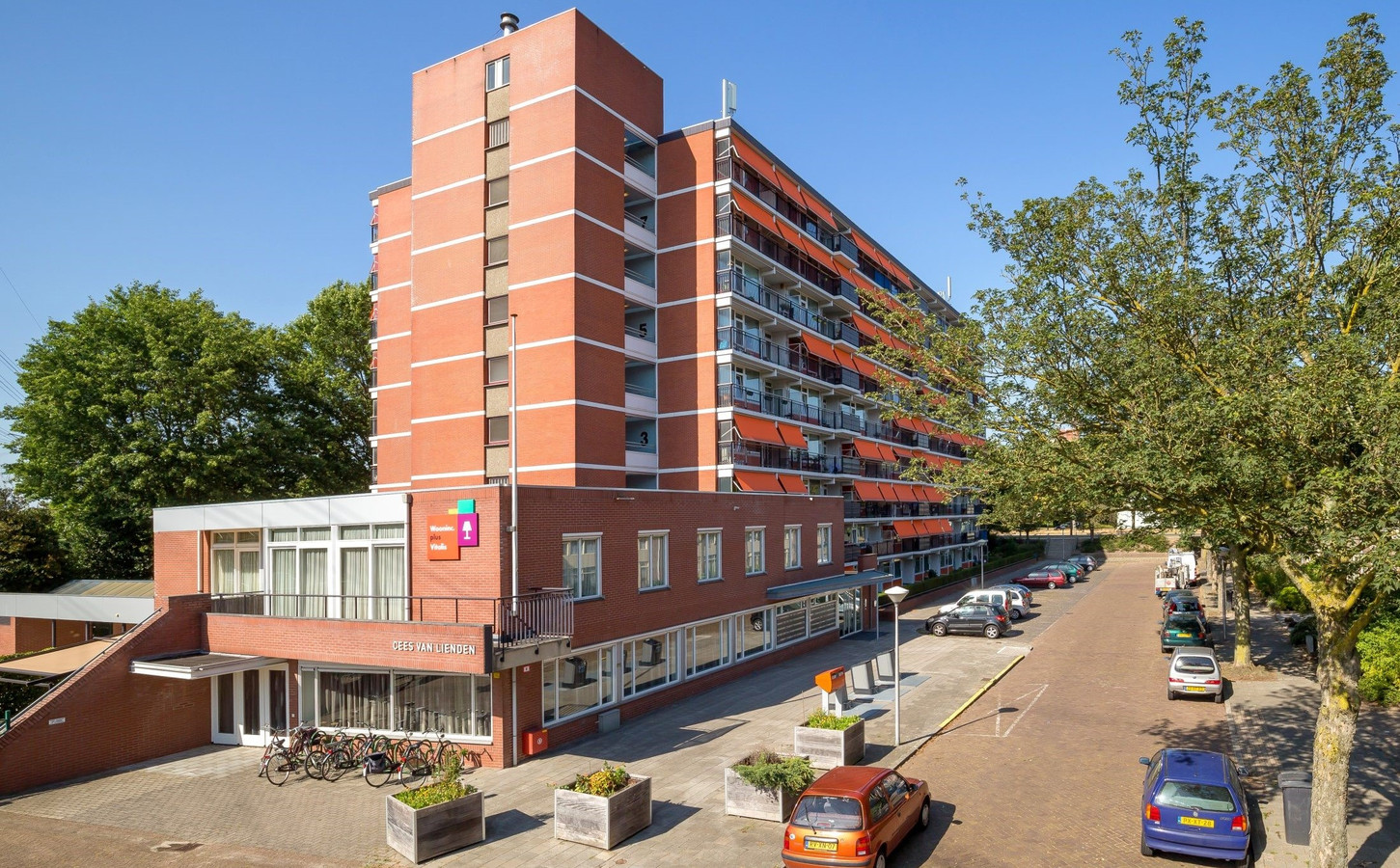 Spanningen in Eindhovense seniorenflat om akkefietjes in kantine: ‘Ik ...