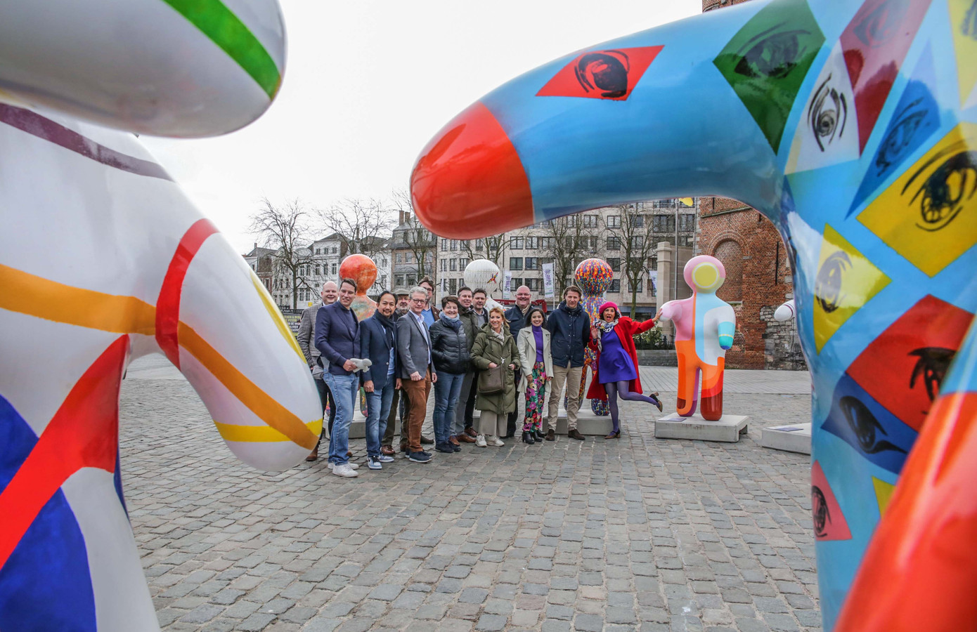 Ontdek kunstexpo K-Dolls tijdens stadswandeling, opbrengst gaat naar ...