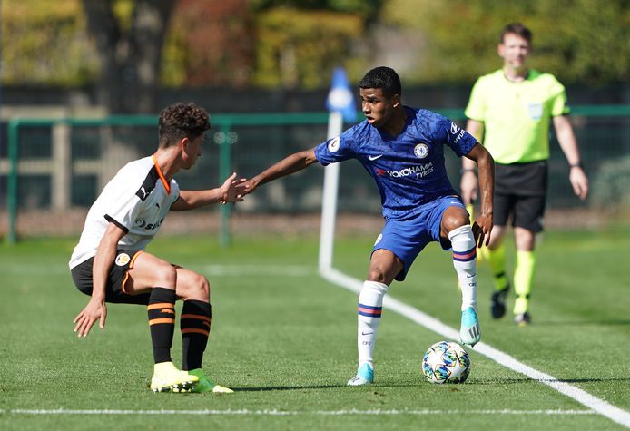 Ian Maatsen in Chelsea-selectie voor duel met Bayern | Europees Voetbal ...