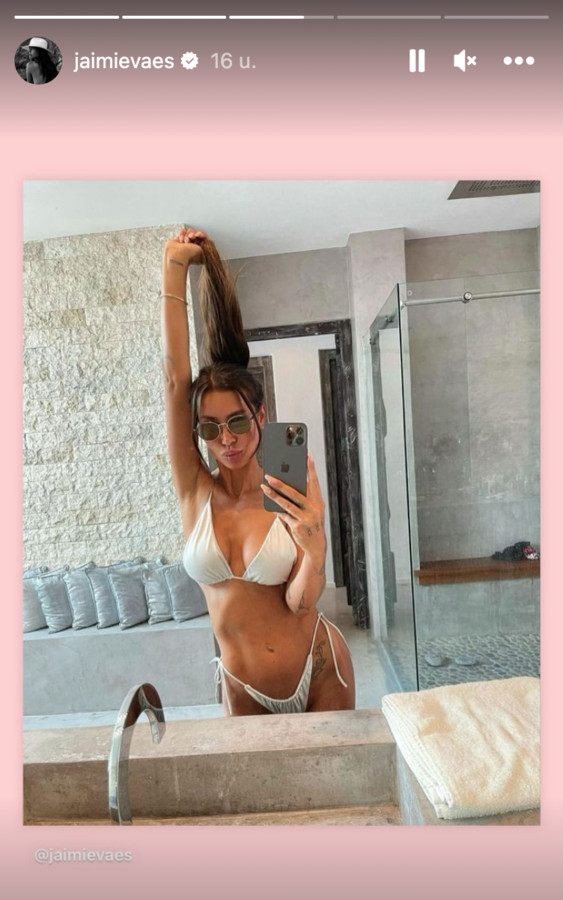 Bridget deelt digitaal kusje uit en Jaimie vermaakt zich in bikini | Foto | AD.nl