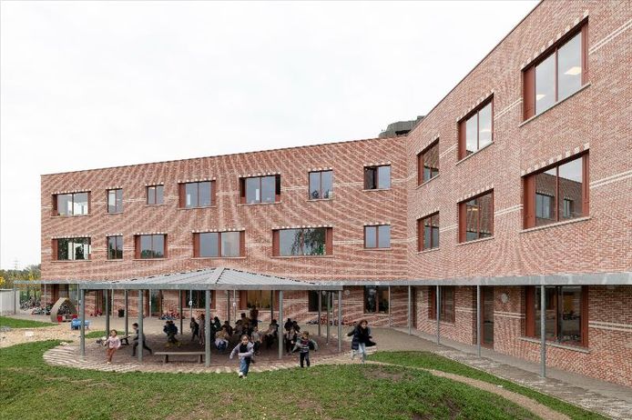 Spectrumschool en inclusieve basisschool De Trampoline verhuisd naar ...