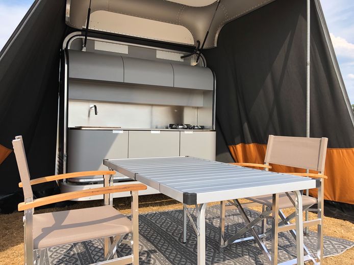 Nieuwe, Nederlandse caravan heeft eigenwijze trekjes | Auto | destentor.nl