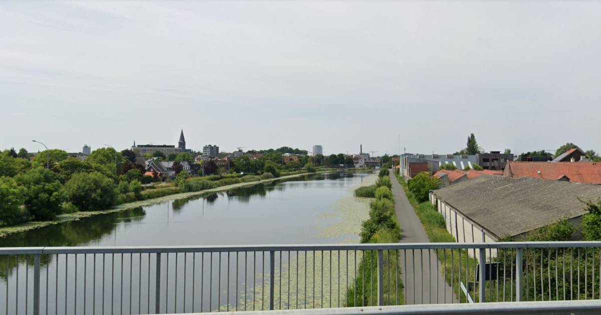 Jaagpad langs kanaal week onderbroken voor fietsers en voetgangers ...