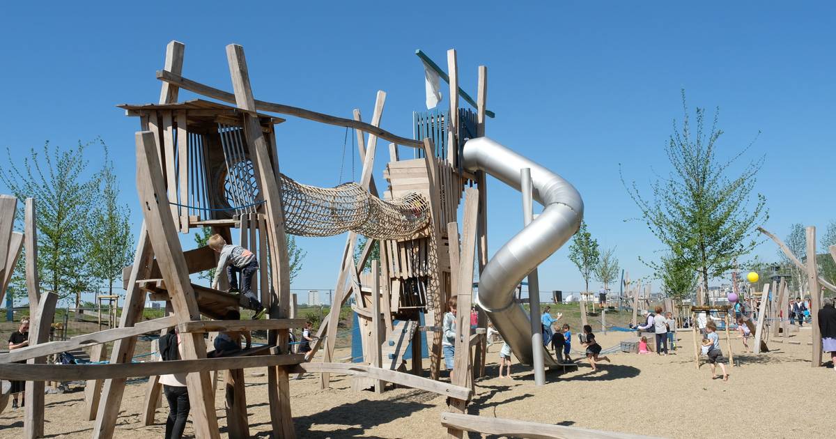 2.000 vierkante meter grote speeltuin geopend naast de Schelde ...