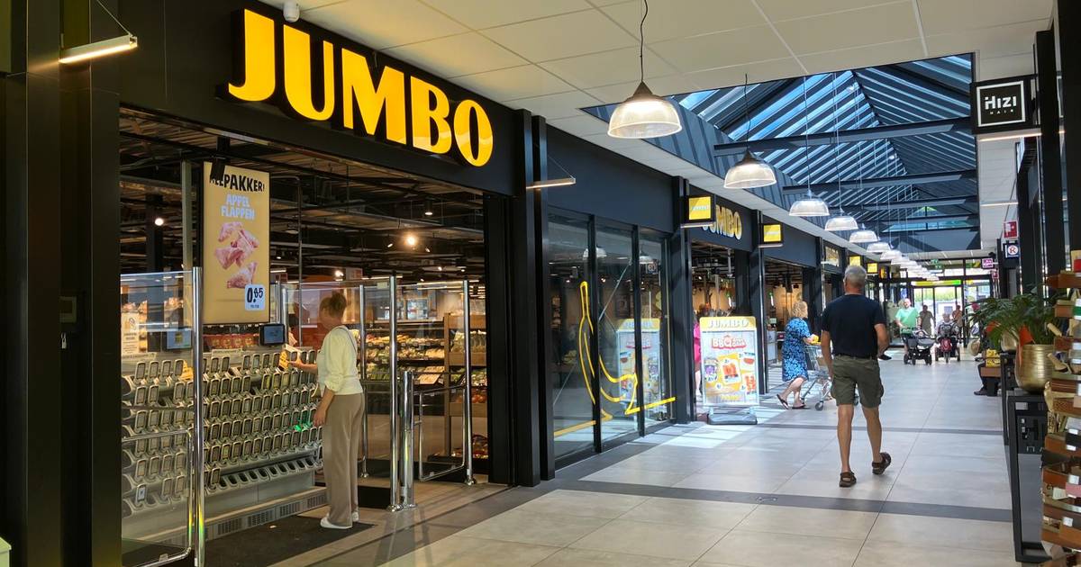 Jumbo in Boxtel getroffen door noodweer: ‘Voelt alsof we twee weken ...