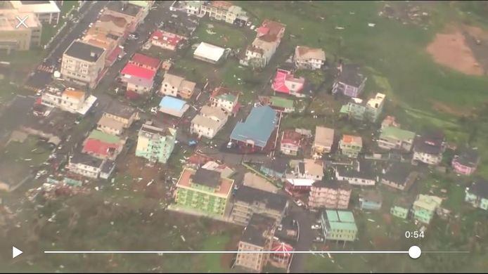 Zeker vijftien doden op Dominica door orkaan Maria | Buitenland | AD.nl Zeker vijftien doden op Dominica door orkaan Maria | Buitenland | AD.nl