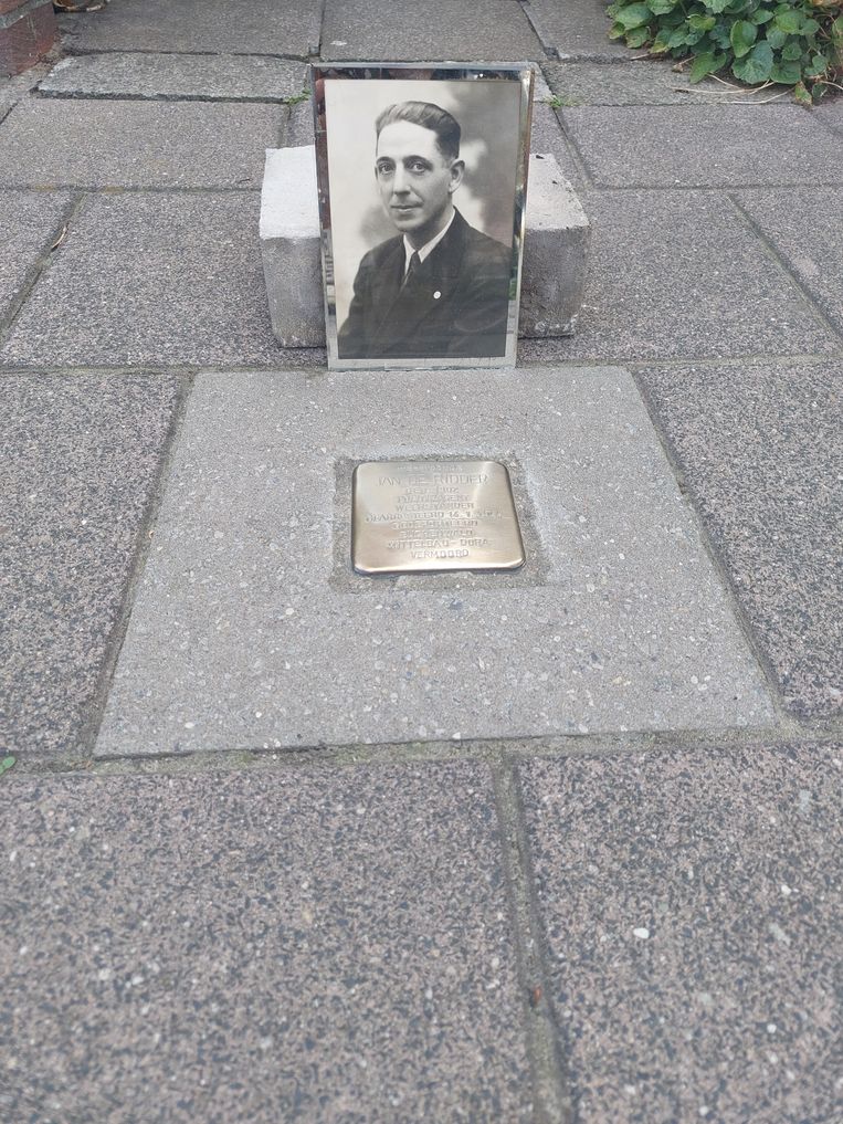 Struikelstenen herdenken nazislachtoffers: ‘Een steenlegging is een soort begrafenis voor ...