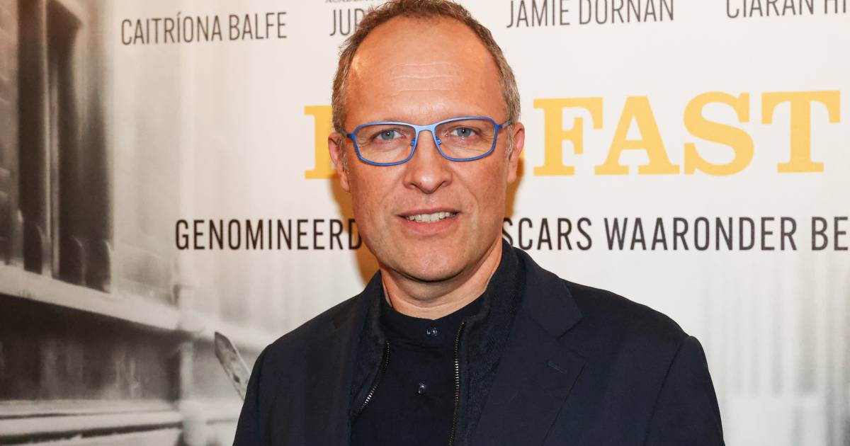 Van machtsmisbruik beschuldigde Hugo Metsers zet werkzaamheden stop bij ...