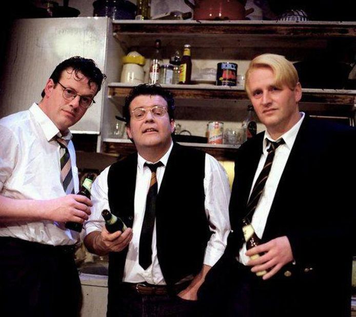 Jiskefets ‘lullo’ en ‘juffrouw Jannie’ in Dikke van Dale | Show | AD.nl