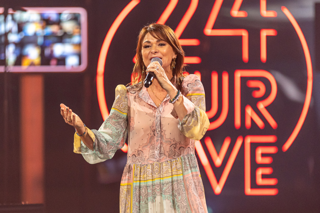 Lisa del Bo speelt kerstconcert in Sint-Walburgakerk | Foto | hln.be