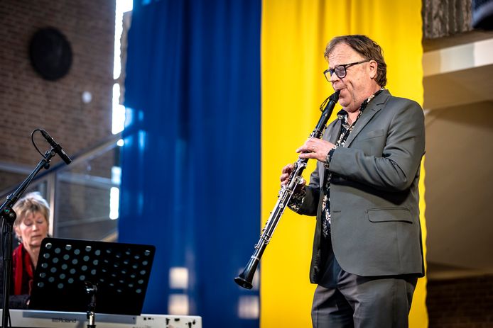 Daar komen de Fransens: klarinettist André Kerver filmt het verhaal van ...