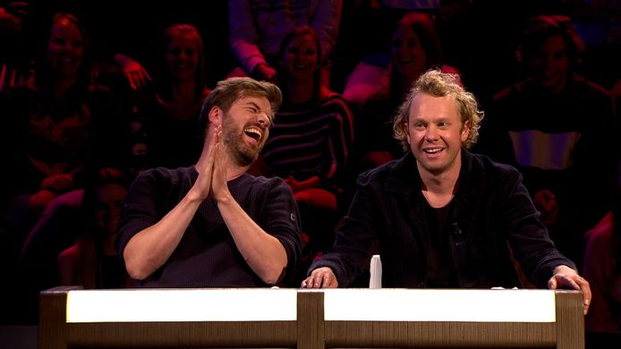 DOOR DE JAREN HEEN. Ambitieuze comedian wordt allround tv-gezicht: de ...