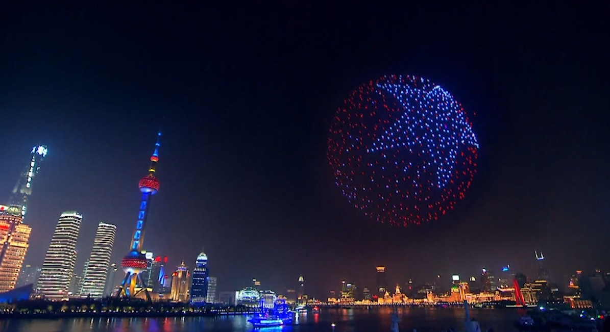 L’incroyable spectacle de drones pour célébrer le Nouvel An à Shanghaï ...