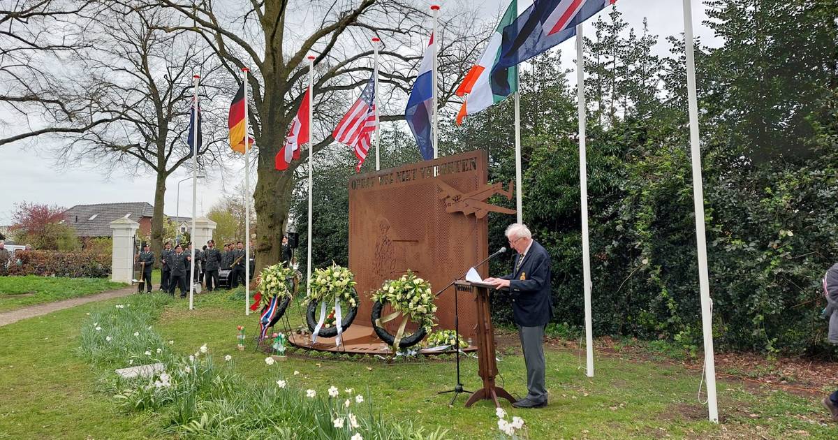 Slachtoffers WO2 in Gendringen herdacht: ‘Geef me nog eens een kusje ...