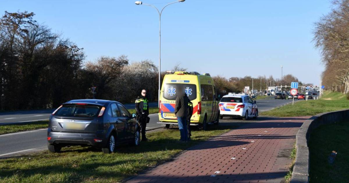 Fietser gewond bij botsing met auto op Nieuwe Vlissingseweg | 112 nieuws Vlissingen | pzc.nl