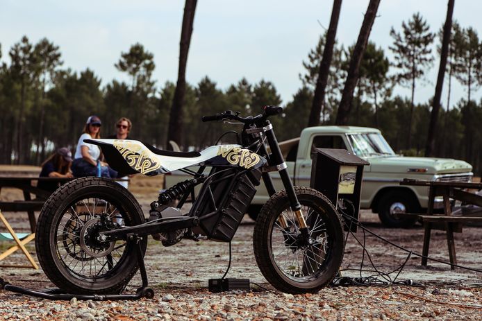 Antwerpenaren brengen elektrische motorfietsen op de markt | Antwerpen ...