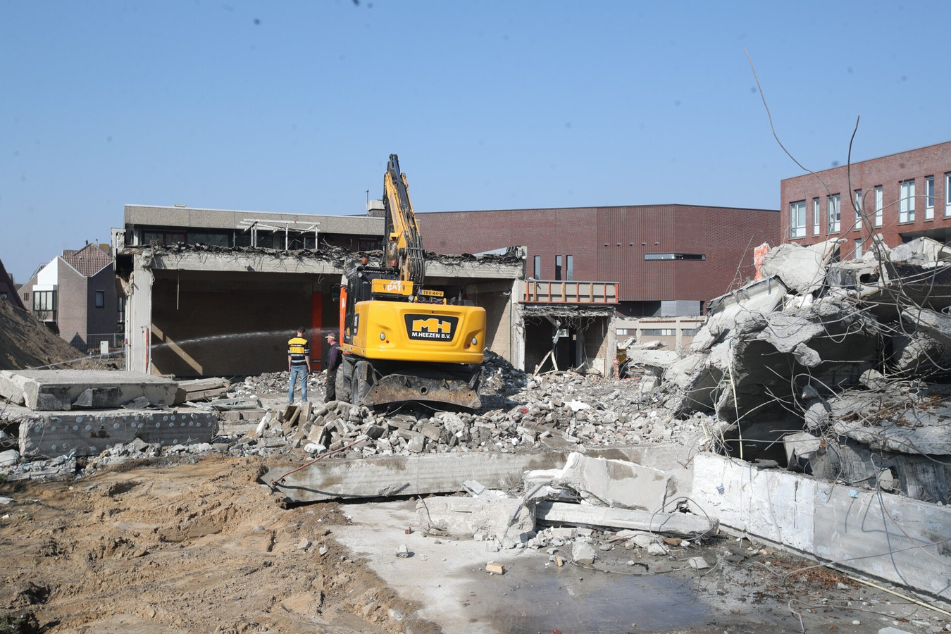 Oude postkantoor Deurne tegen de vlakte | Foto | ed.nl