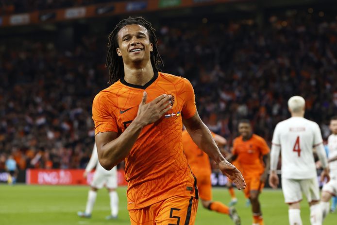 Oranje-international Nathan Aké verwelkomt eerste kind: ‘Meest ...