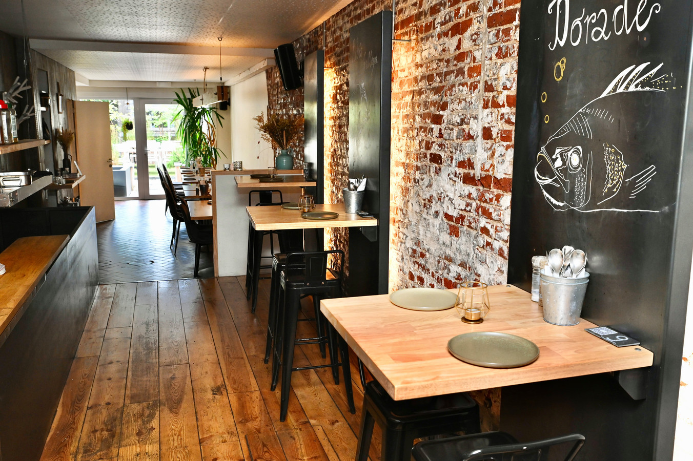 Restaurant B’artiste sluit de deuren en wordt nieuwe stek van Frituur ... Restaurant B’artiste sluit de deuren en wordt nieuwe stek van Frituur ...