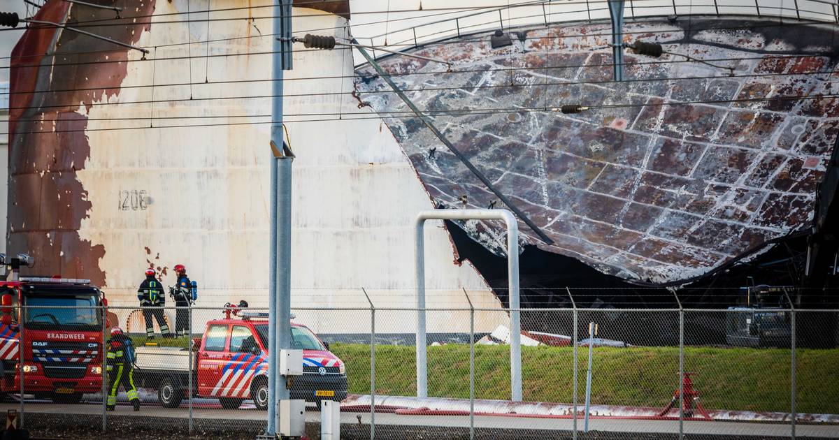 Brand in lege tank Shell Pernis | Rotterdam | AD.nl