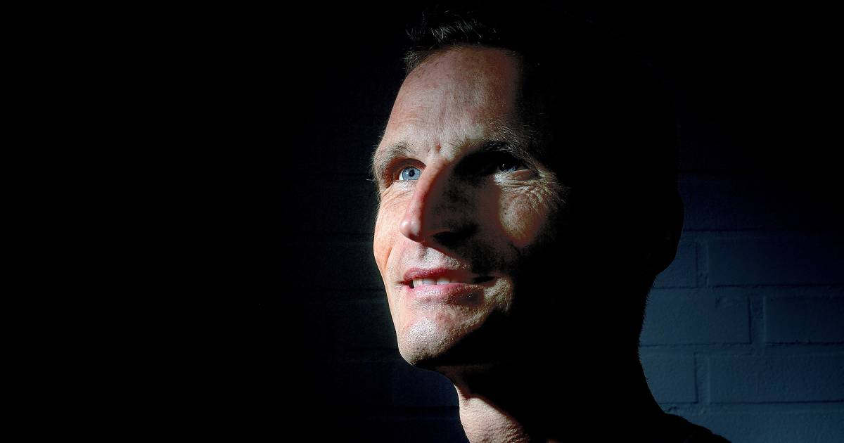 Jeroen heeft geen controle over zijn lijf en loopt marathon van Etten ...