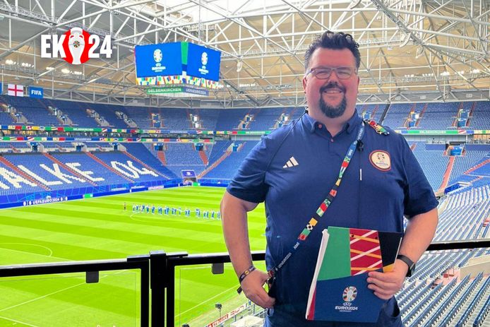 “Wees gerust: Duitsers zijn er extreem hard mee bezig”: Filip Van Doorslaer, stadiondirecteur op ...