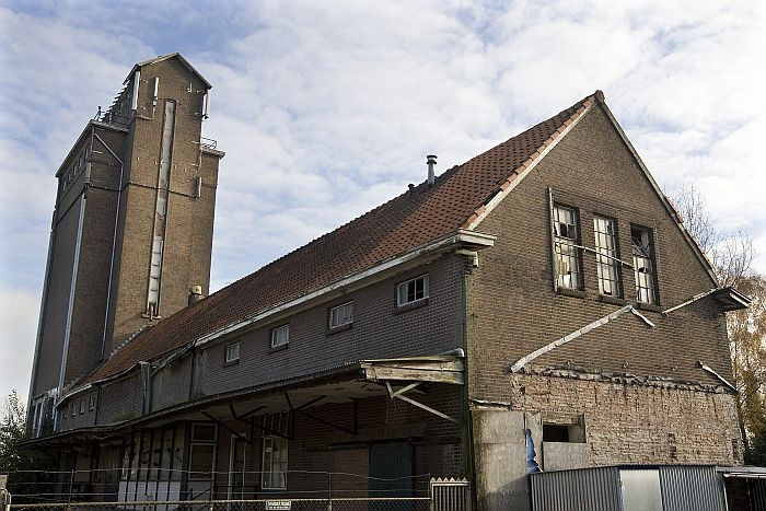 Doetinchem verkoopt monumentale silo Wehl | Foto | gelderlander.nl
