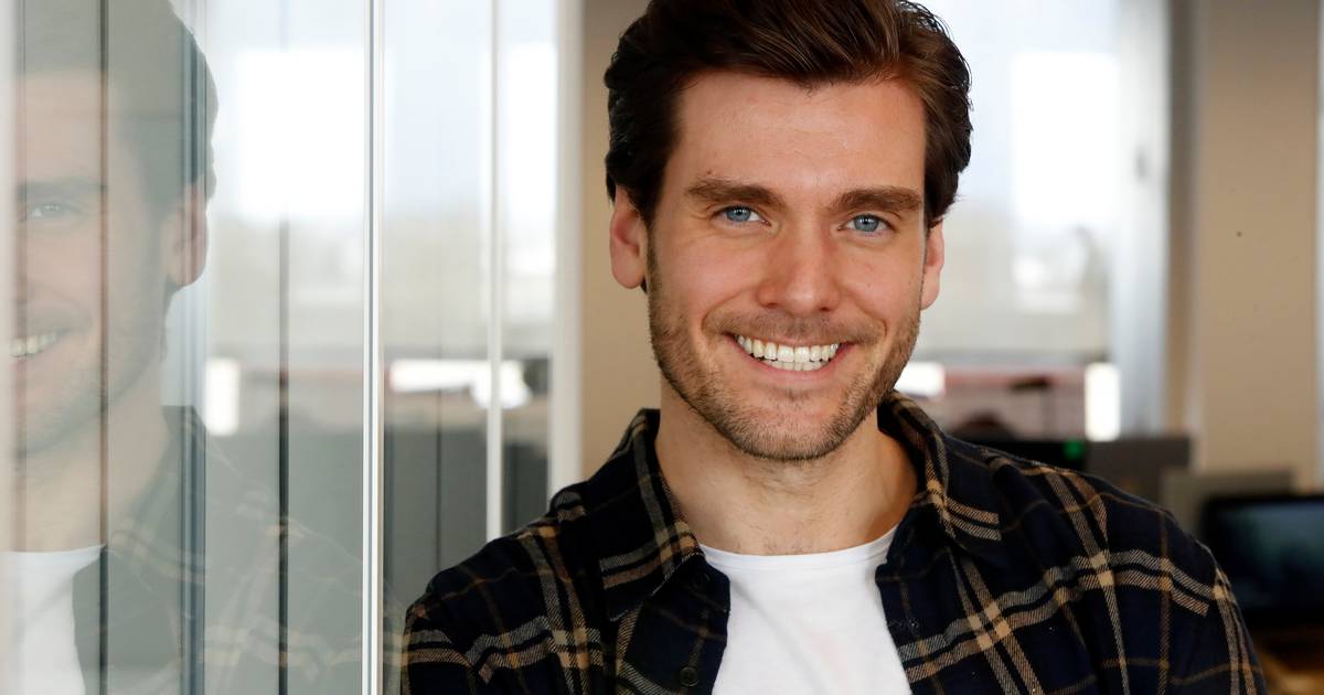 Achter warme lach van ‘First Dates’-barman Bram schuilt immens verdriet ...