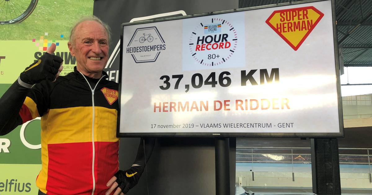 82-jarige Herman De Ridder slaat Belgisch uurrecord aan diggelen: “En ...