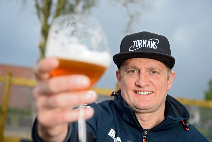 Bart Wellens kijkt uit naar eerste terrasbezoek: “Terwijl ik op terras ...