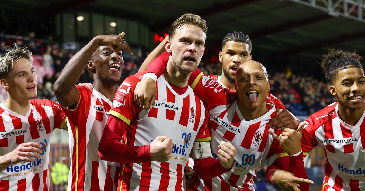 TOP Oss legt FC Den Bosch met drie goals op de pijnbank in derby | Oss | AD.nl