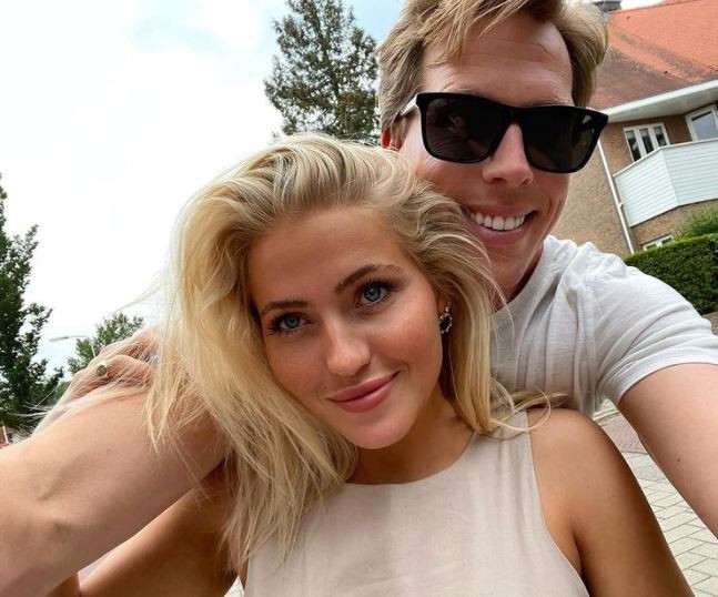 Freek Vonk tot over zijn oren verliefd op Franka Vedder | Foto | AD.nl