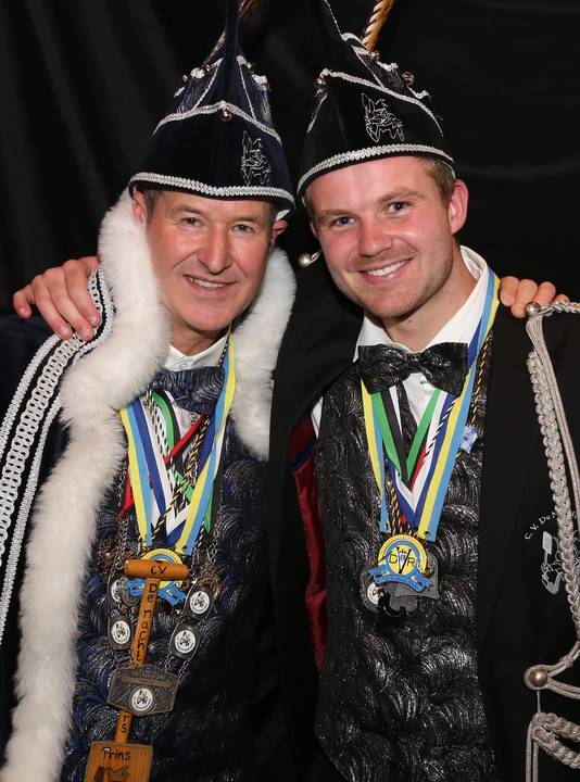 Overlangel kiest ‘kerstman’ prins Patrick d'n Urste als heerser van het ...