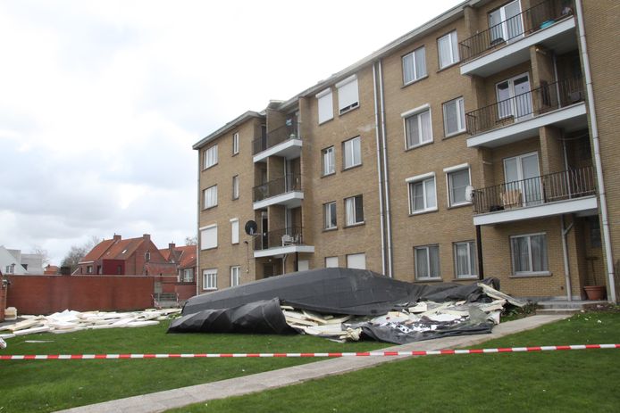 Oppositie hekelt gebrek aan communicatie stad tijdens storm | Tielt ...