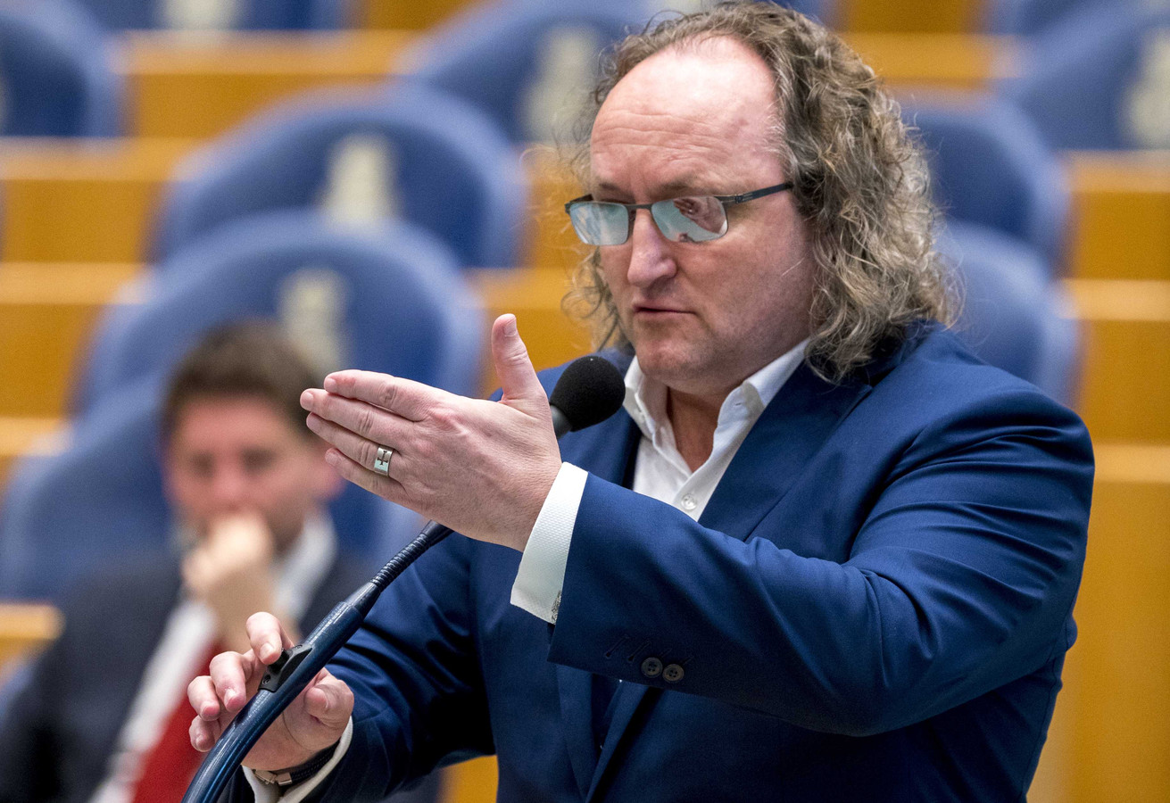 Roep om zwaardere straffen voor mishandelaars van dieren: ‘Vonnissen ...