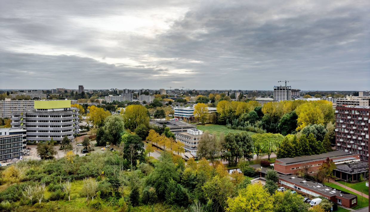 Vliegtuigen winnen van huizen: 4000 studentenwoningen naast Uilenstede ...